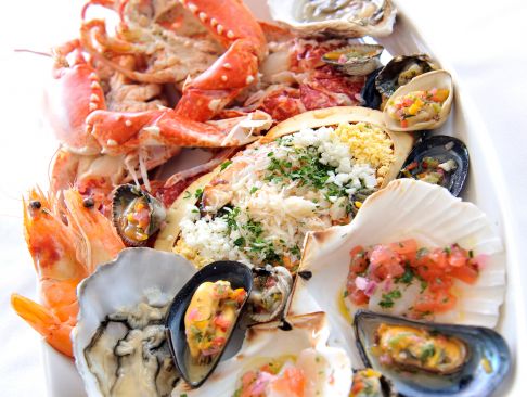 Restaurants in Cornwall - The Quarterdeck restaurant